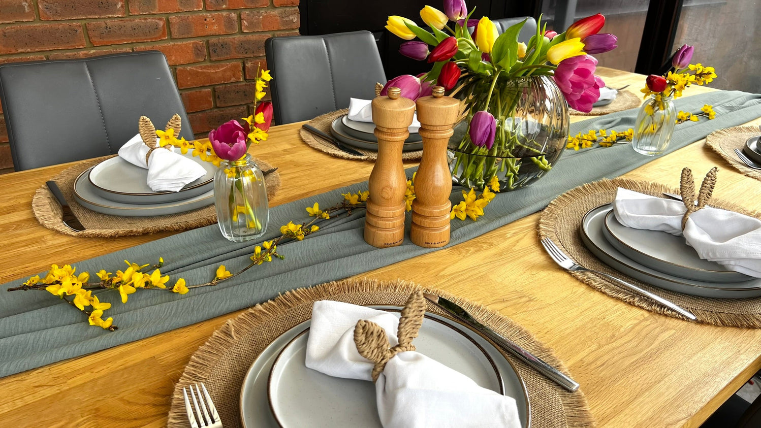 How To Freshen Up Your Table Setting For Spring | Cole & Mason USA