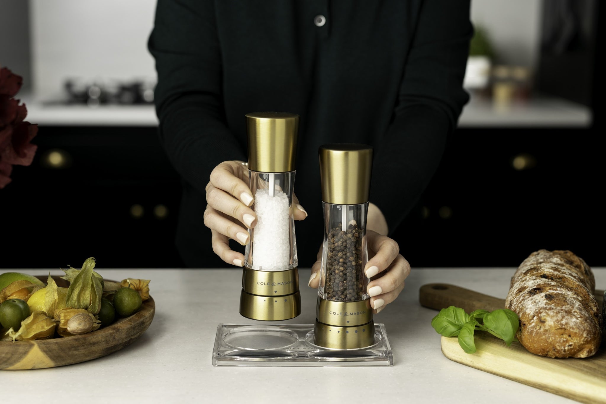 Cole & Mason Derwent Matte Gold Salt & Pepper Mills – Adjustable Grind ...
